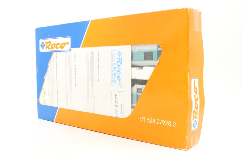 Roco 43022Roco Class BR 628 2-Car DMU of the DB (3-rail - Hattons