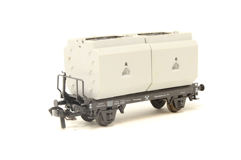 Roco 4322Roco Double Hopper Wagon of the German DB Epoch - Hattons