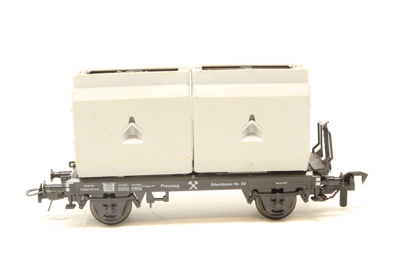 Roco 4322Roco Double Hopper Wagon of the German DB Epoch - Hattons