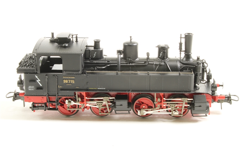 Roco 43282 Class BR 98.715 4-4-0T of the DRG - Hattons