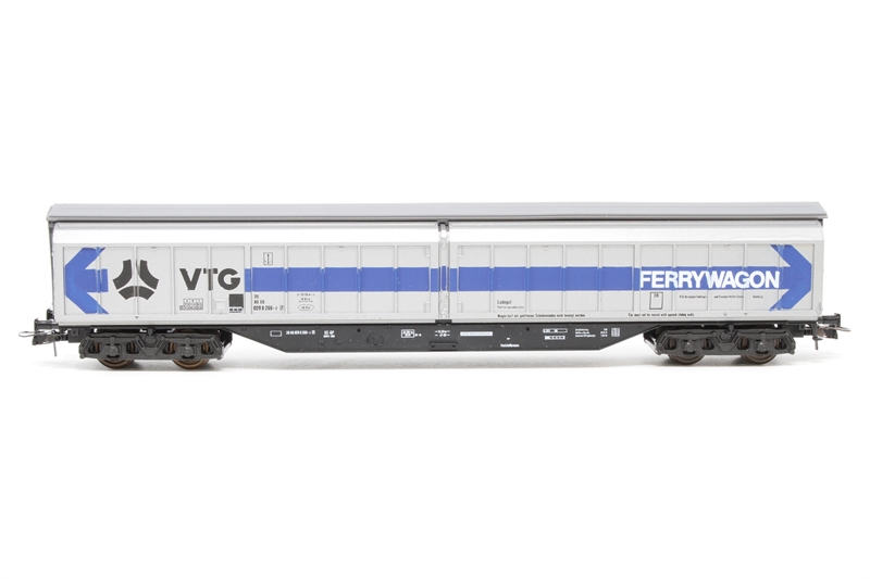 Roco 4380-VTG Ferrywagon in VTG livery - 20 80 209 8 296-2 - Hattons