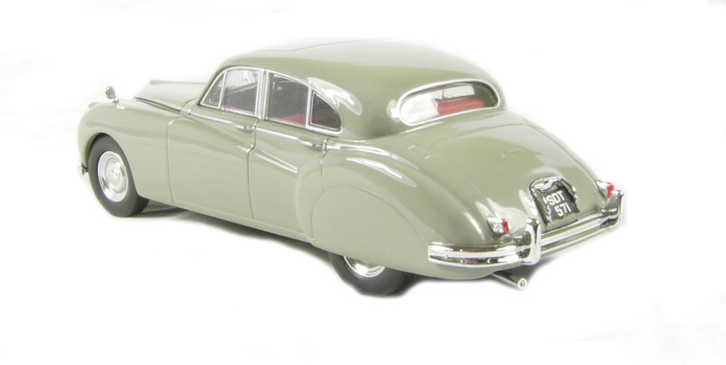 Oxford Diecast 43JAGVII001 Jaguar MkVIIM in Birch Grey