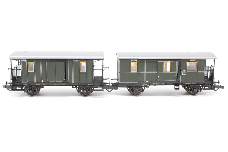 Roco 44014Roco Set of Four 4-Wheel Passenger/Parcel - Hattons