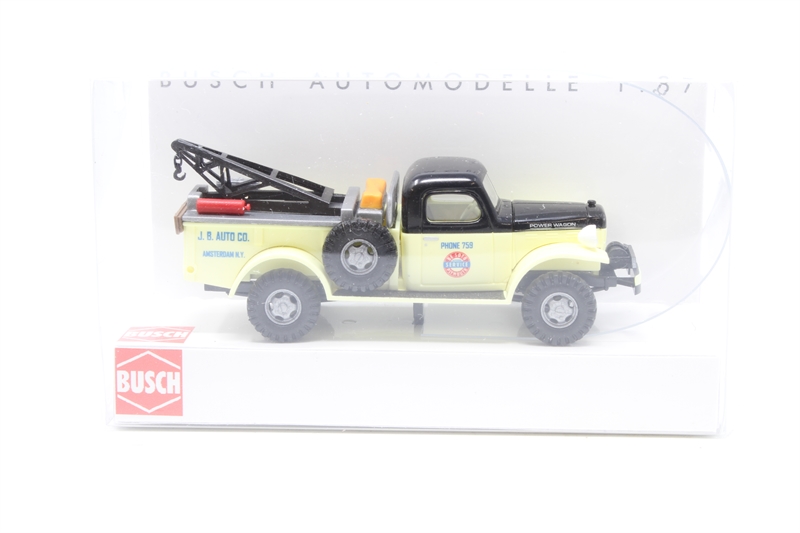 Busch 44017 Dodge Power Wagon tow truck - Hattons