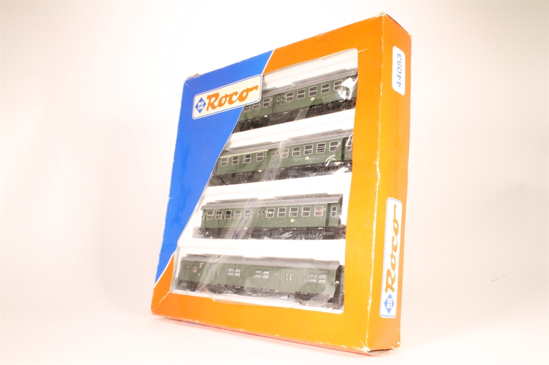 Roco 44053 4-Car Coach Pack of the German DB Epoch III - Hattons