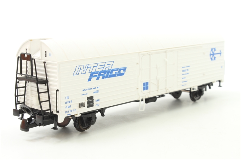 Roco 44319A Closed reefer car 'Interfrigo' of the SNCF - Hattons