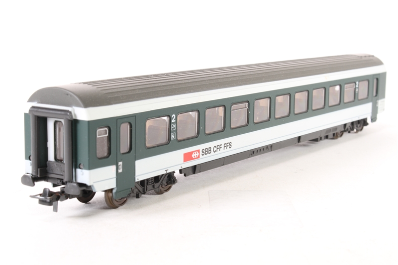 Roco 44472Roco 2nd Class Passenger Coach of the Swiss SBB - Hattons