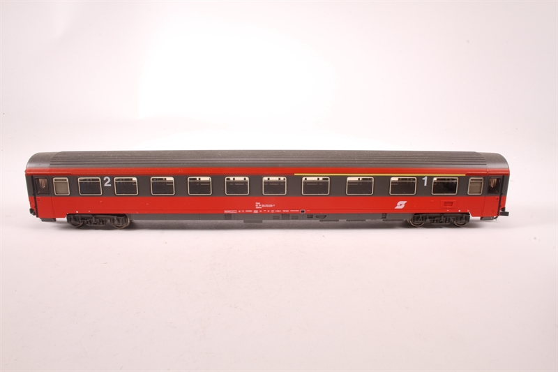 Roco 44645 1st/2nd Class Express Coach, Type ABmz of the +ûBB
