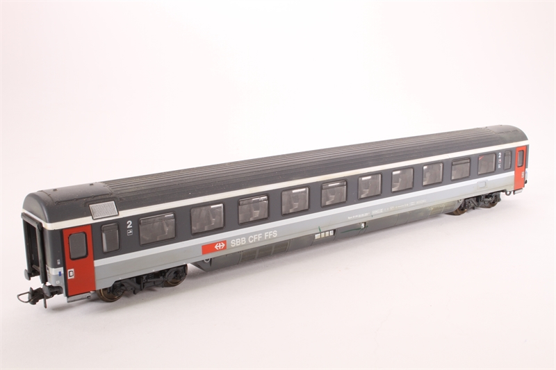 Roco 44770 2nd Class Passenger Coach of the Swiss SBB - Hattons