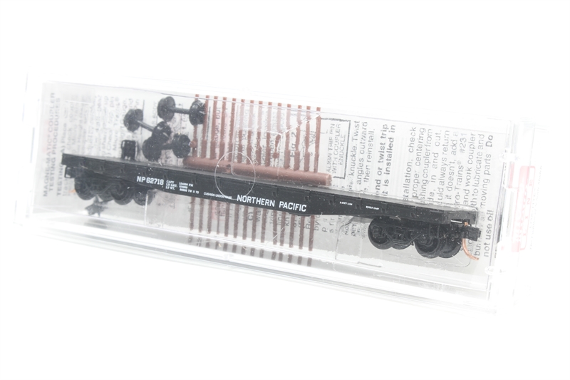 Micro-Trains 45250MIC 50' fishbelly side with side mount brake wheel flat - Hattons