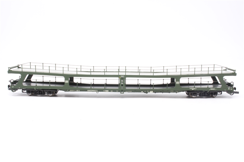 Roco 46465 Car transporter wagon of the German DB