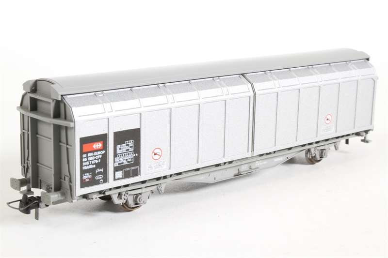 Roco 46501Roco Sliding Wall Wagon, Type Hbbillnss of the SBB - Hattons