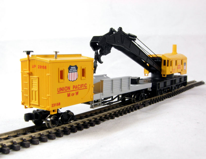 Bachmann USA 46611BAC Wrecking crane with boom car of the Union Pacific
