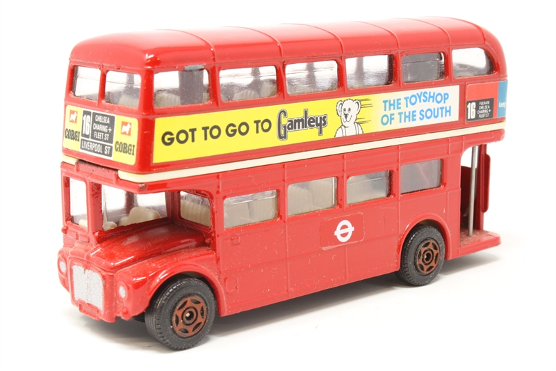 Corgi 469-Gamleys AEC Routemaster in London Transport red - 'Gamleys ...