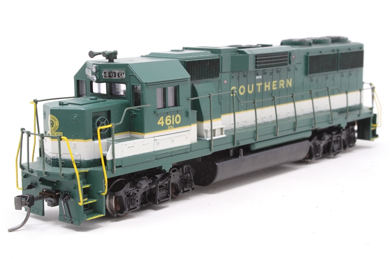 Athearn 4766ATH GP59 EMD 4610 of the Southern Railway