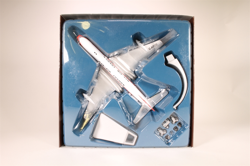 Corgi 48502 De Havilland DH-106 Comet 4A Dan Air G-APDB