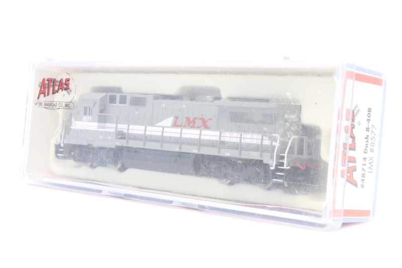 Atlas 48714 Dash 8-40B GE 8577 of LMX Leasing - Hattons