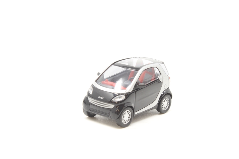 Busch 48900 Smart City Coupe - Hattons