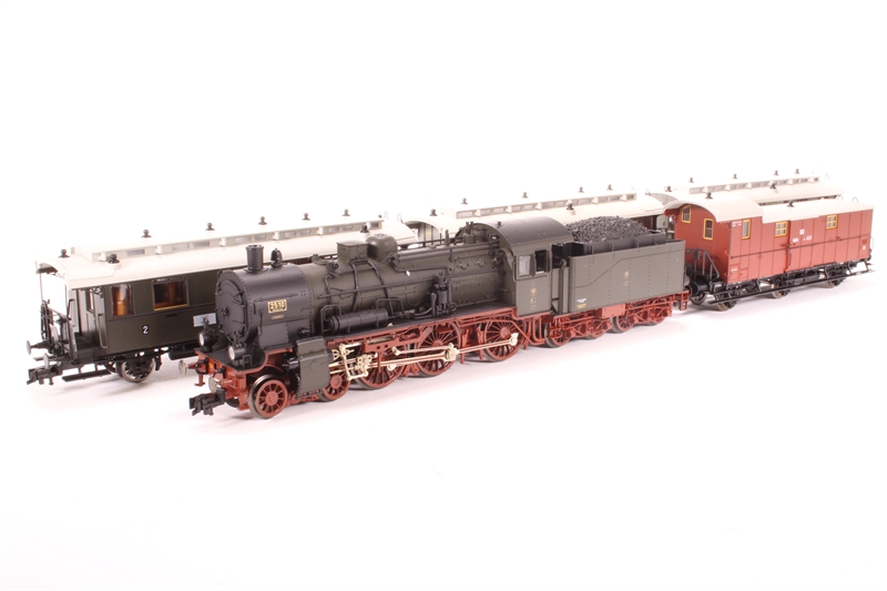 Fleischmann 4899FL 'Prussian Passenger Train' Pack - Includes Class 38 ...