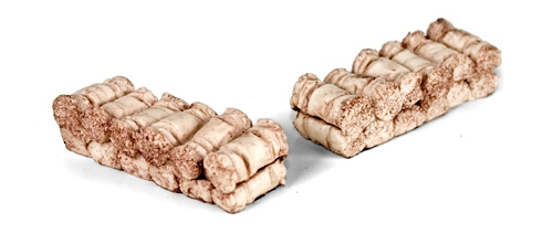 Micro-Trains 49943902M-T 26' Hay Bale Loads - pack of two - Hattons