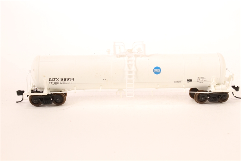 Atlas 50000193 20,700 gallon general service tank car of GATX Corporation