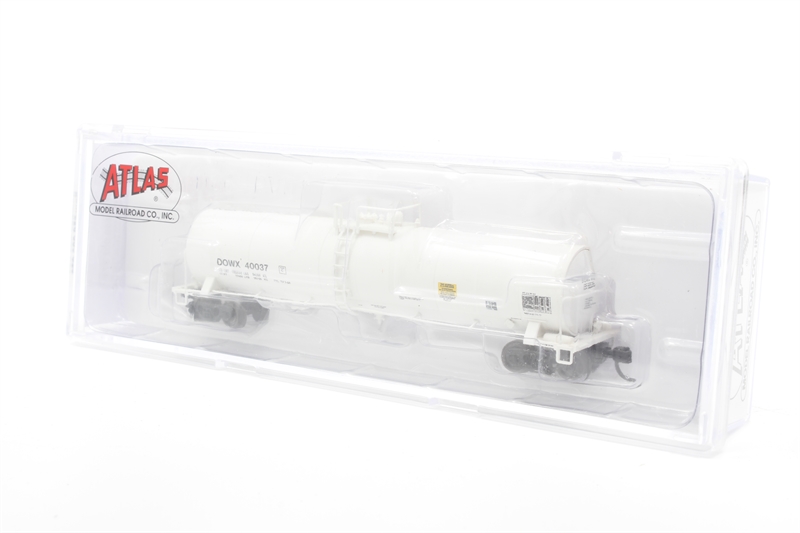 Atlas 50002073 23,500 gallon general service tank car of Dow - grey with