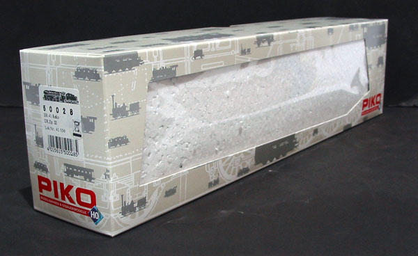 Piko 50028 Class 41 2-8-2 Reko of the German DR in black & red livery ...