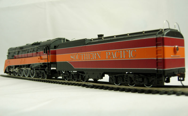 Bachmann USA 50202BAC GS4 4-8-4 #4446 & tender of the Southern Pacific