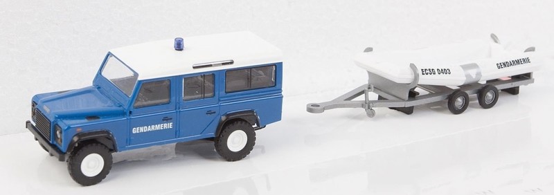 Busch 50322BUH Land Rover with Inflatable Boat and Trailer