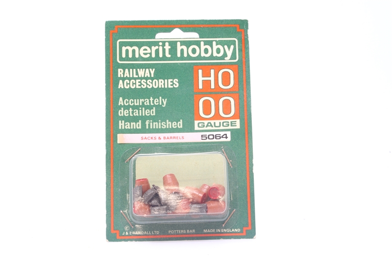 Merit 5064Merit Sacks & Barrels - Hattons