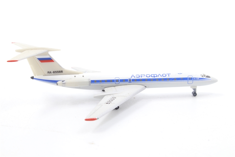 Herpa 510585 Tupolev TU-134A Aeroflot RA-65566 1990s - Hattons