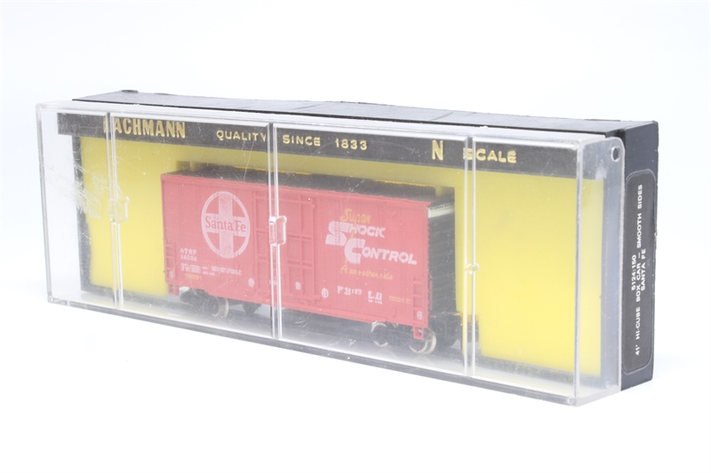 Bachmann USA 5124BUS 41' hi-cube boxcar of the Santa Fe - red 14024