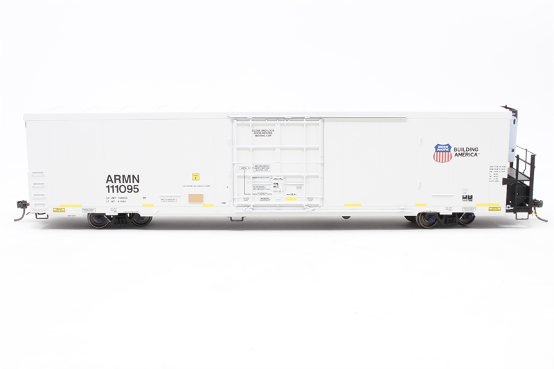 BLMA 52029 Trinity 64' Reefer, Union Pacific "ARMN" #111095