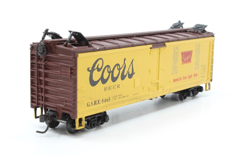 Athearn 5203ATH 40' reefer 'Coors' - Hattons