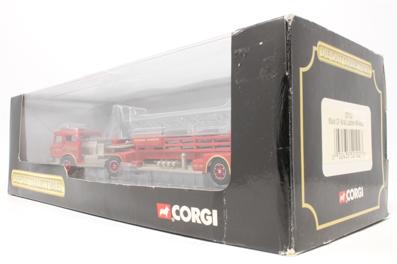 Corgi 52102COR Mack CF arial ladder - 'Milwaukee'