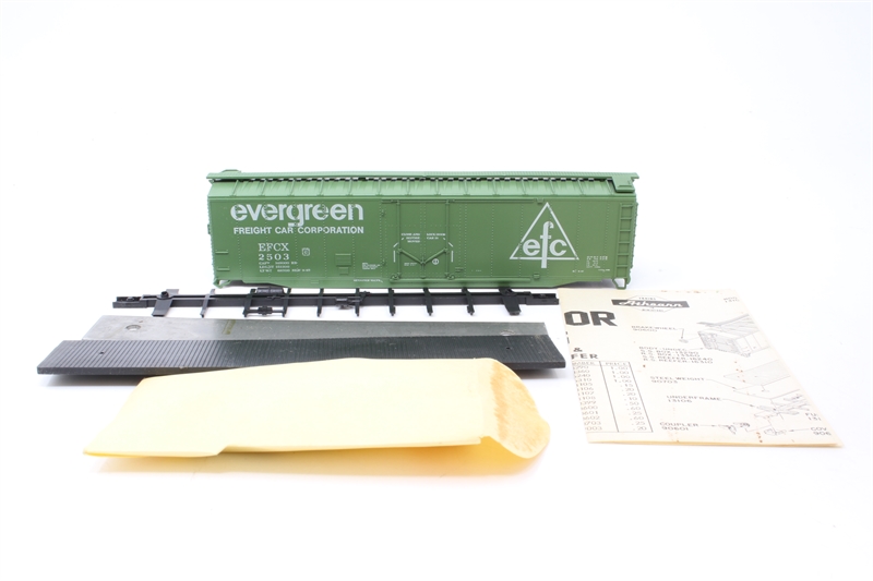 Athearn 5272ATH 50' Plug Door Boxcar Kit - 'Evergreen'