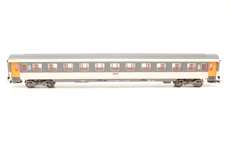Jouef 536500 Corail Couchette 2nd Class coach in SNCF Livery