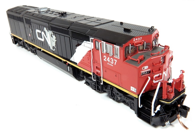 Rapido Trains North America 540011 Dash 8-40CM GE 2452 of - Hattons