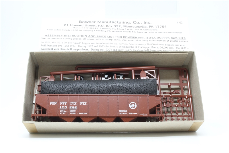 Bowser 54051BOW 4 Bay hopper of the PRR 175292 - Hattons