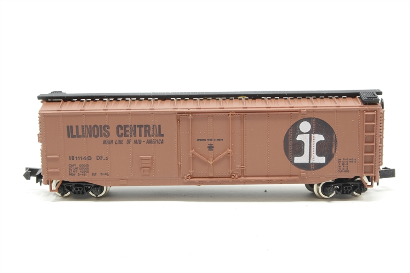 Bachmann USA 5448BAC 50' plug door boxcar of the Illinois - Hattons