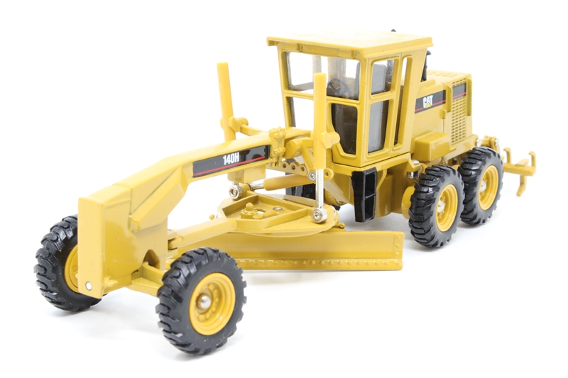 Norscot Scale Models 55030NCT CAT 140H motor grader