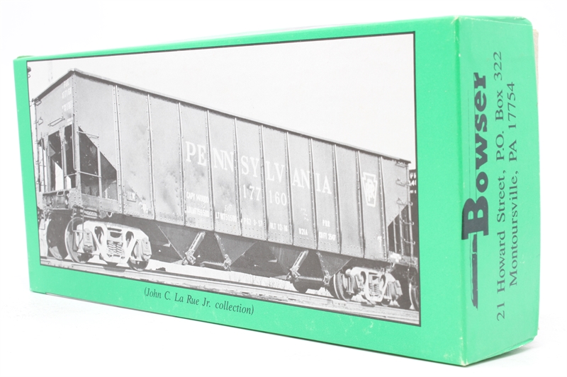 Bowser 55300BOW X31A 40' Single door round roof boxcar - Undecorated