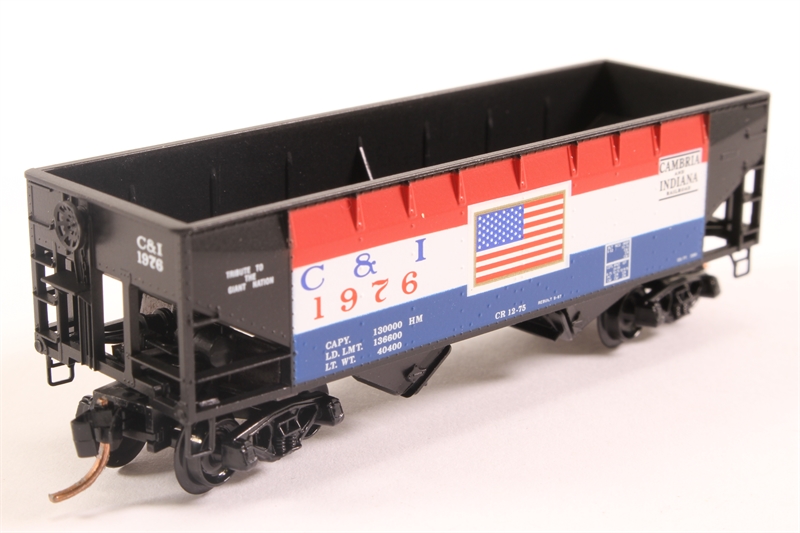 Micro-Trains 55430 2-bay offset side open hopper of the - Hattons