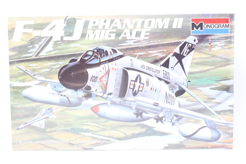 Monogram 5813 McDonnell Douglas F-4J Phantom II MIG Ace