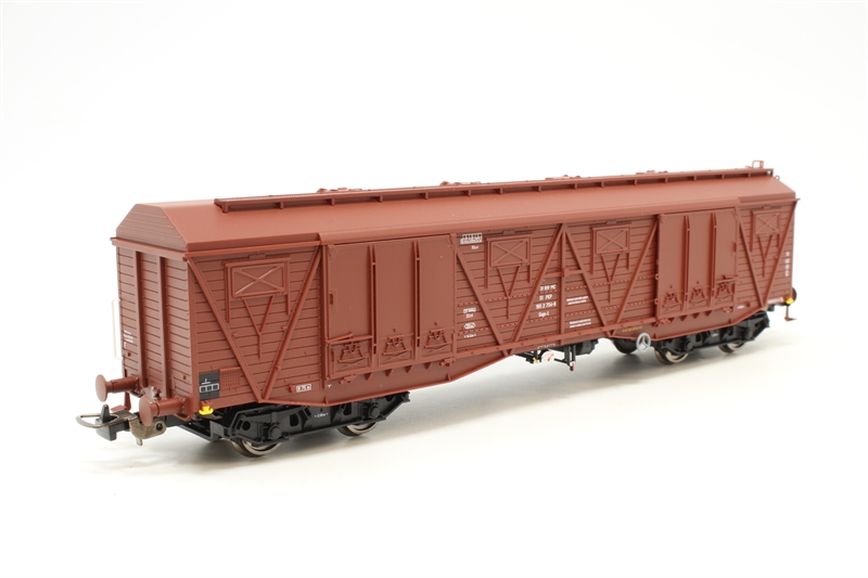 Piko 58470 401K high-capacity goods van of the PKP - Hattons