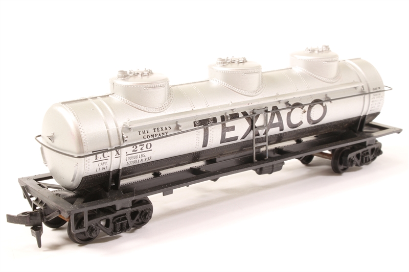 Cox Models 61-4010 3-Dome Bogie Tank Car - 'Texaco' - Hattons