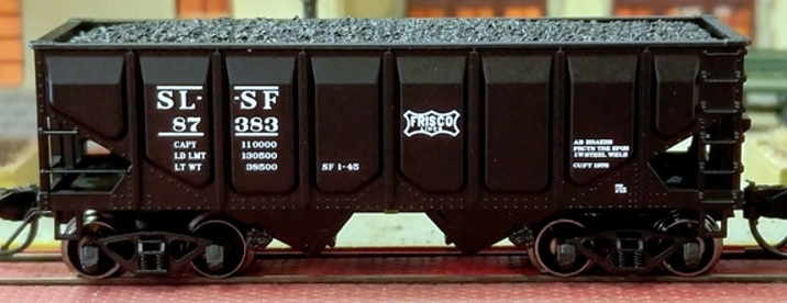 Bluford Shops 62111BLF 2-bay panel side open hopper of the Frisco - black