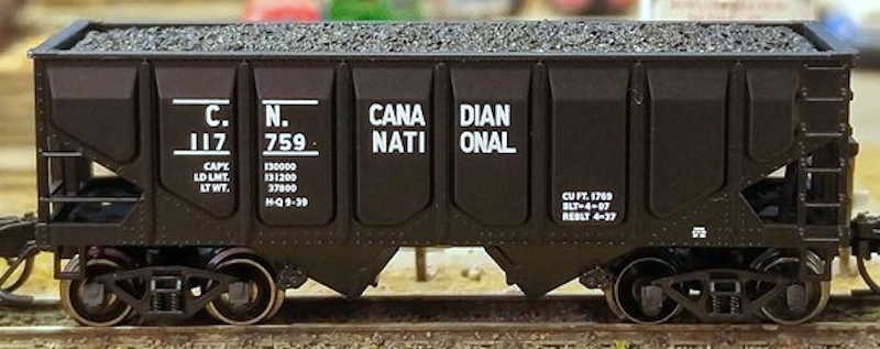 Bluford Shops 62147BLF 2-bay panel side open hopper of the Canadian