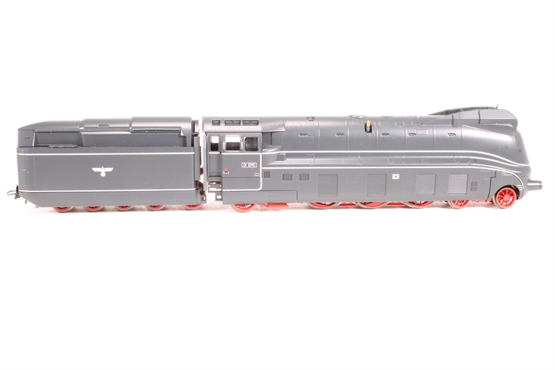 Roco 62162 Class BR01.10 of the German DRB - Hattons