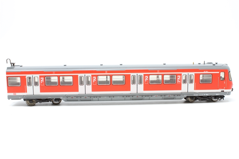 Roco 63007 Class ET 420 3-car EMU of the DB - Hattons